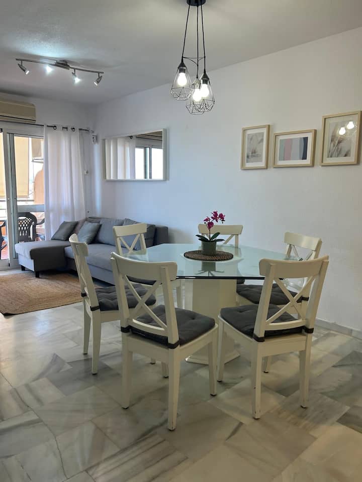 Piso Con Piscina En Fuengirola - Fuengirola