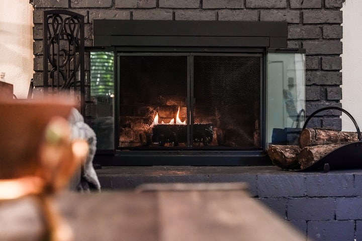Top-rated Cabin, Hot Tub, Ac, 3 Min To Lake - San Bernardino