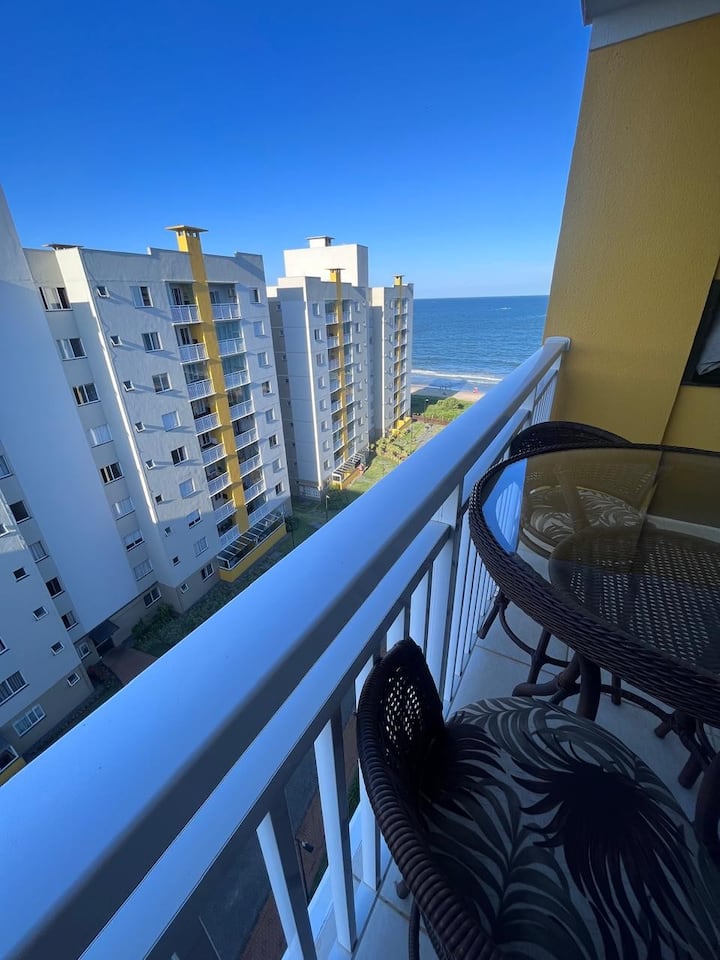 Apartamento Pé Na Areia Proximo Ao Beto Carreiro - Barra Velha