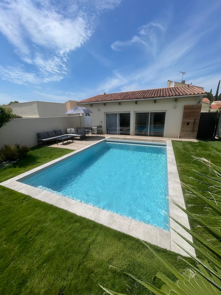 Maison Individuelle Neuve T2 Avec Sa Piscine ! - Saint-Martin-de-Crau