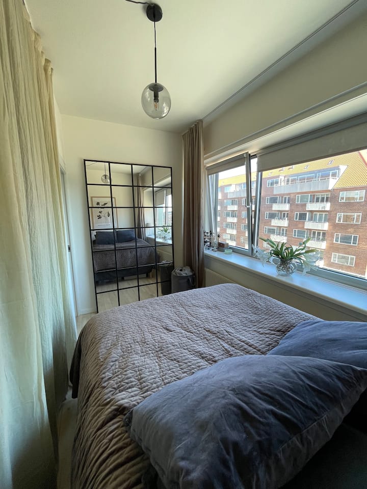 Clean & Cozy Retreat In ØSterbro - コペンハーゲン