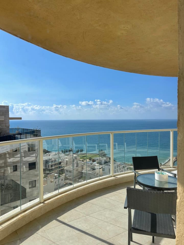 Pierre Koenig Sea View Palace Xxl - Israël