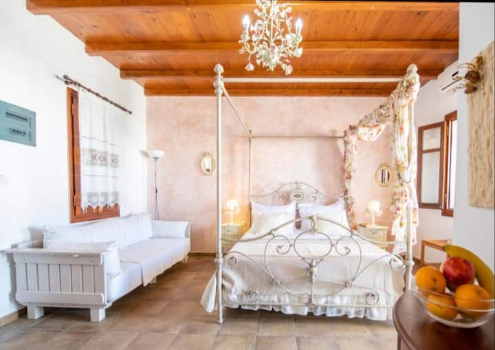 Niriides Studios -Aktaia - Milos