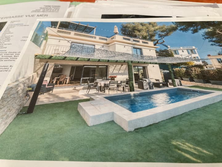 Maison Toit Terrasse Vue Mer Centre Ville
4 Chambr - Costa Azul