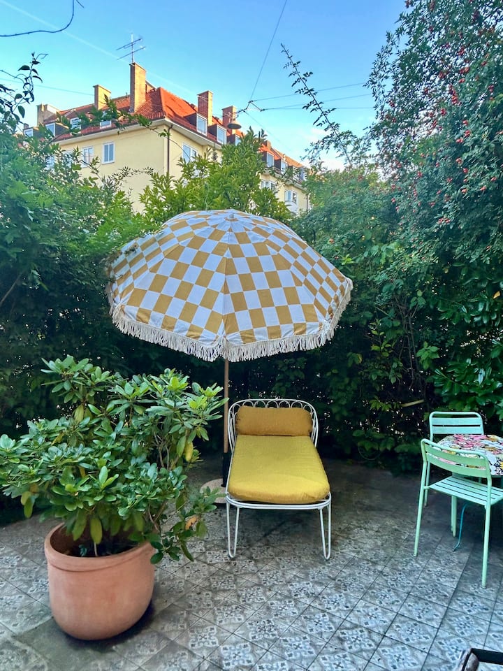 Altbaupalästchen Mit Terrasse - München