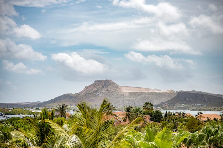 Ruim Appartement Met Spectaculair Wijds Uitzicht - Curaçao