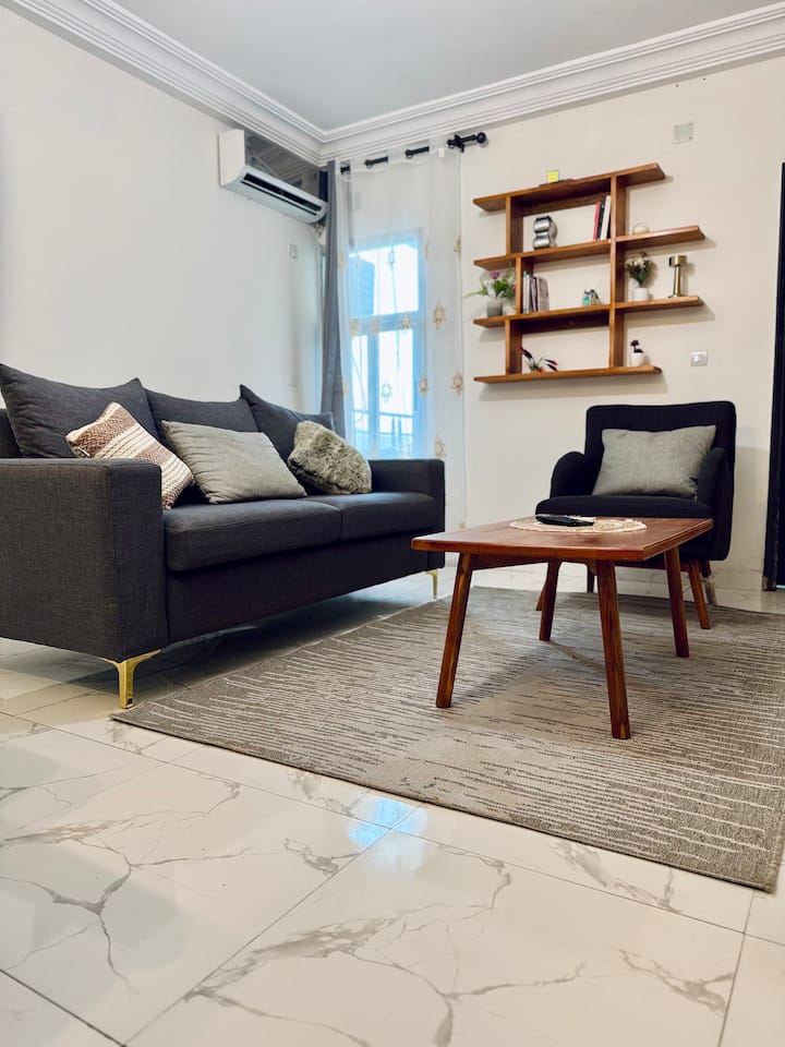 Apparemment 2 Pièces (F2) - Abidjan