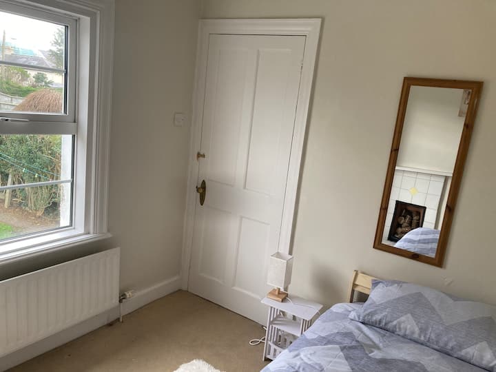 Single Room In Central Location - Tralee