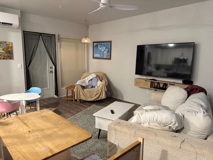 The Baby-proofed & Stocked Oasis - Kapolei, HI