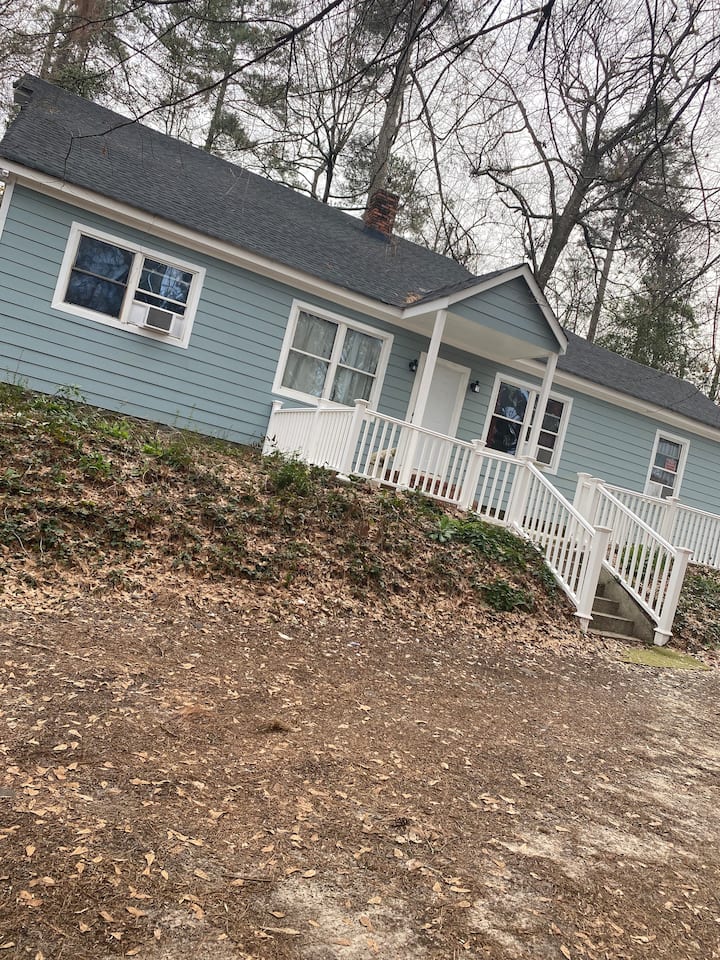 Augusta Room Rental (Pineview) - Augusta, GA