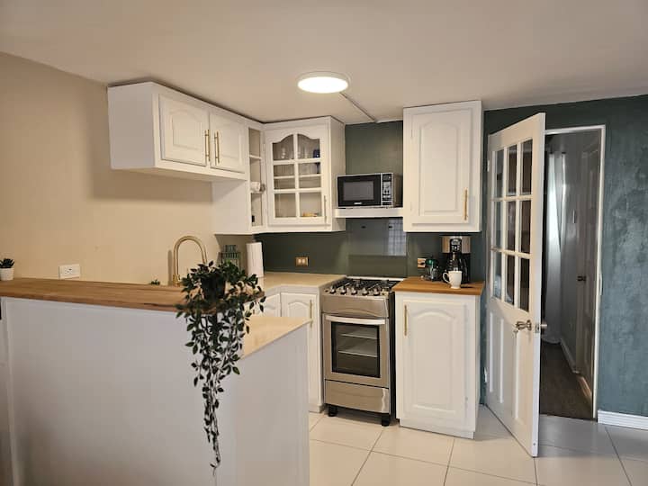 Cozy & Serene Apt Near Savannah - Port of Spain