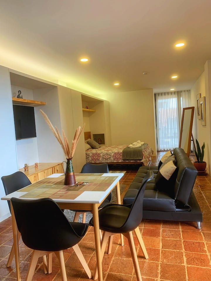 Wonderful Suite In Traditional Neighborhood - Cuenca