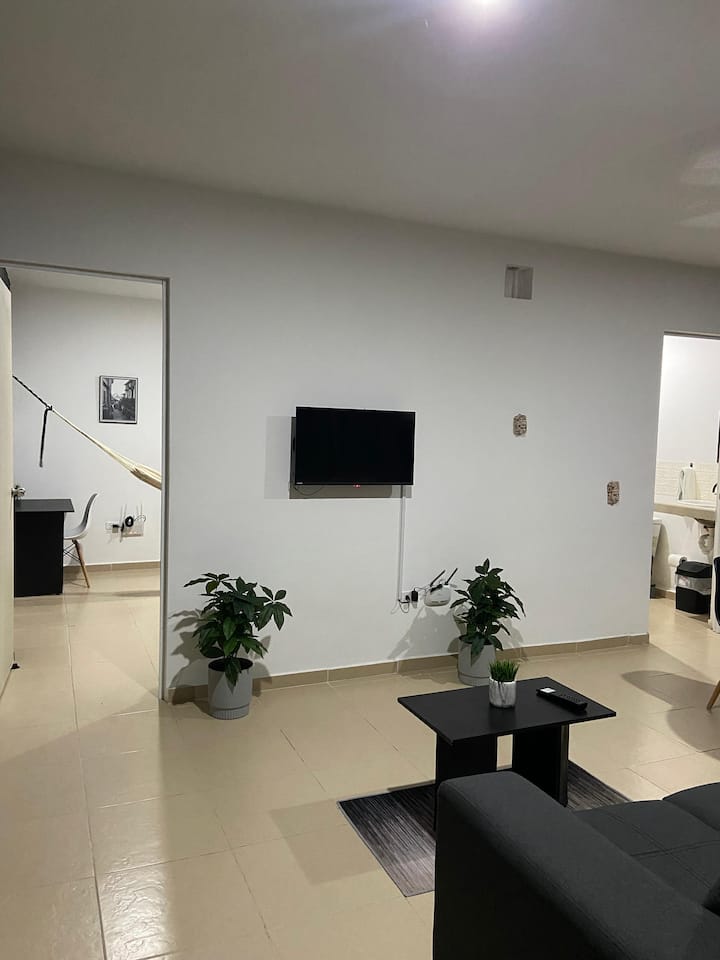 Acogedor Departamento Con Estacionamiento - Mérida