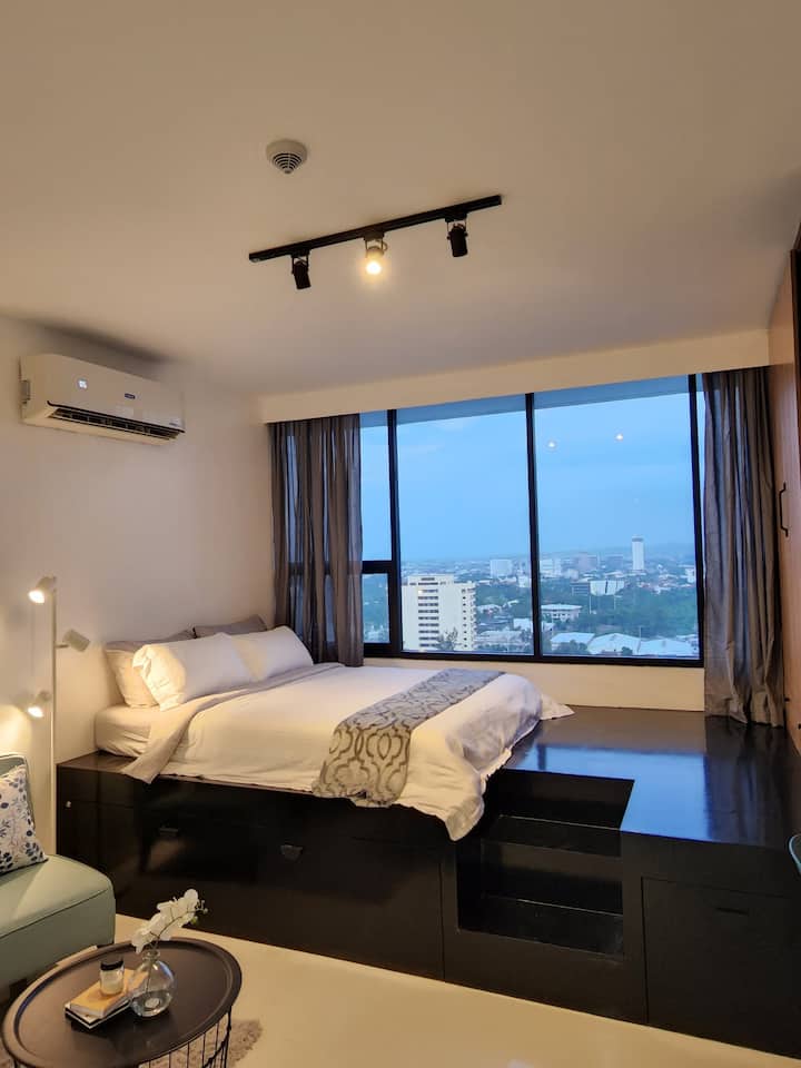 Cozy & Homey Unit U In Cebu City - Cebu City