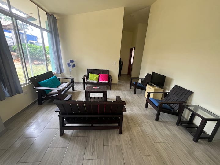 Casa Vacacional En Pedro Vicente Maldonado - Pedro Vicente Maldonado