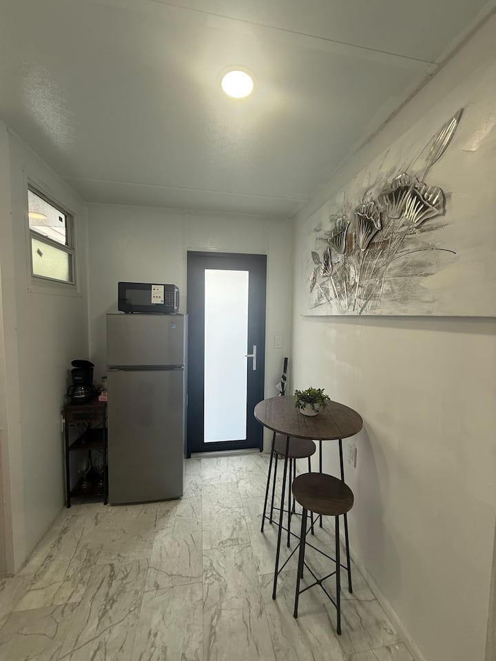 Cozy Apartment In Miami Gardens Walk To Stadium” - Miramar, FL