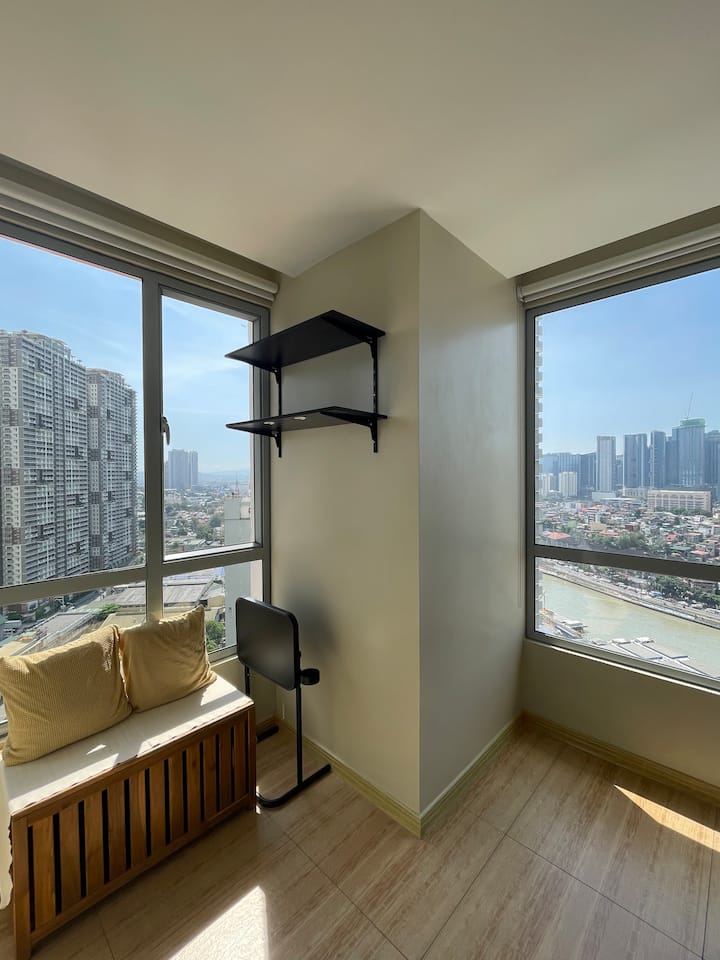Cozy Minimalist Stay In Prime Mandaluyong Location - Pasig