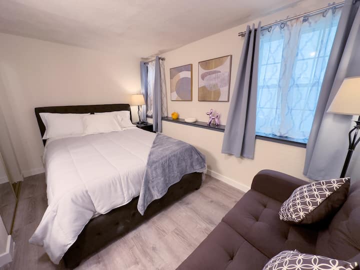 Hideaway - Oakland, CA