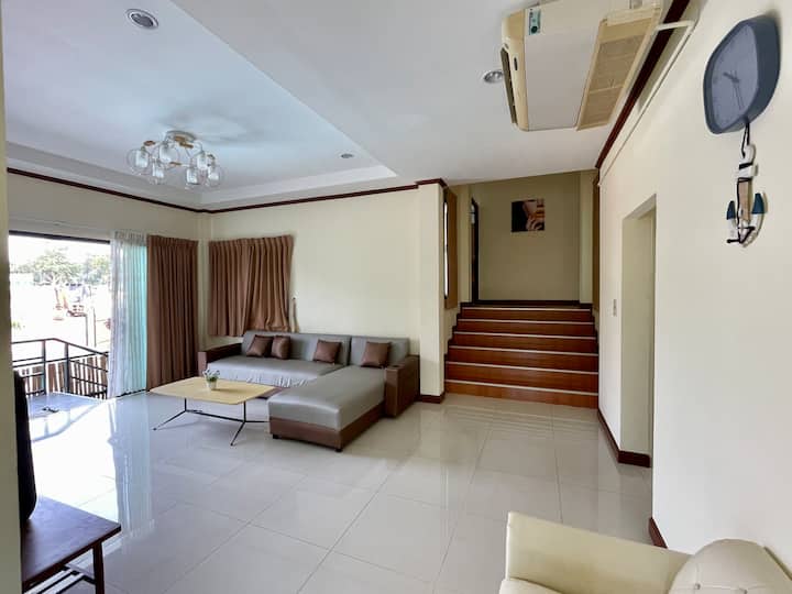 Luxury Chill Pool Villa - Sattahip