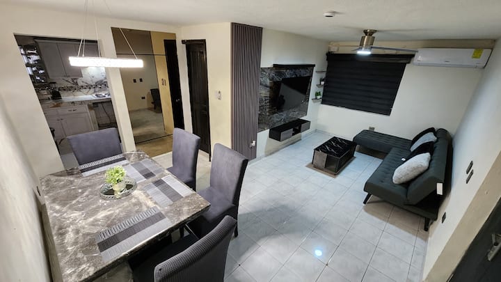 Casa Cómoda Y Segura,  Vías Rápidas Ideal En Gpe - 구아델로프