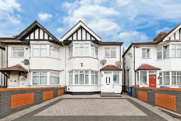 Grove House | Hendon | Free Parking | Near Station - Londres