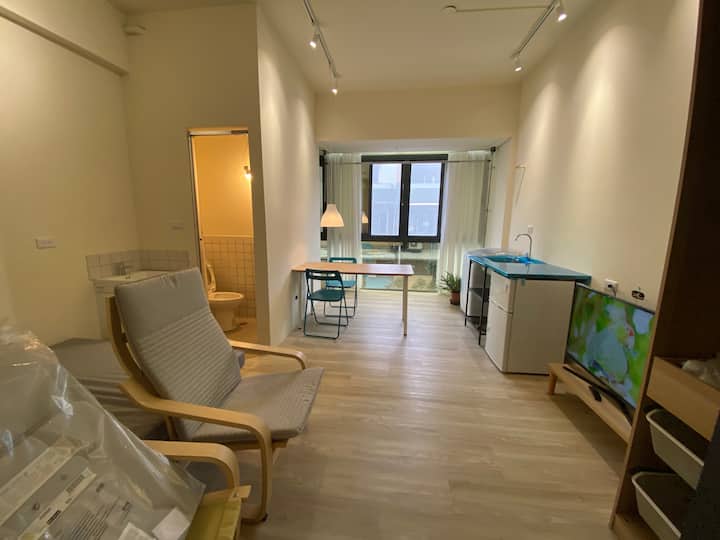 科學園區園區大門溫馨公寓 - Zhubei