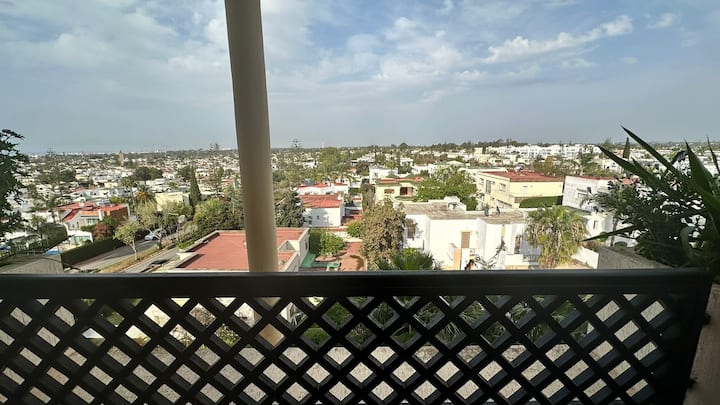 Grand Appartement 
Vue Dégagée 
Hay Riad Nkhill - Rabat