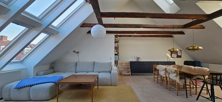 Spacious Family-friendly Duplex - Kopenhagen