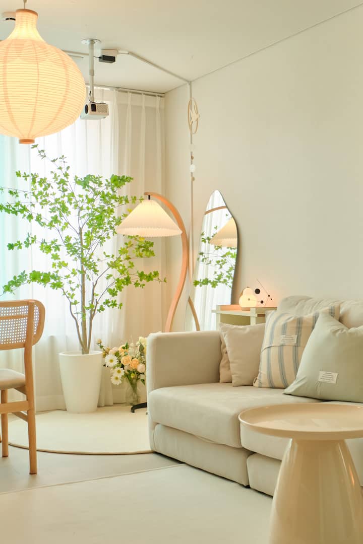 신축조용하고넓은10인숙소/서울중심지이동편리역1분엘리베이터#욕실2#낙산공원#ddp#종로#명동 - Seoul