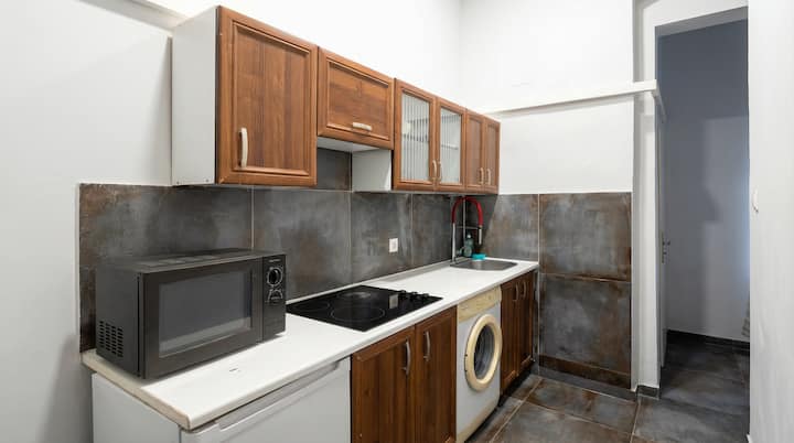 Near Wiener Stadthalle | Comfy Stay - 3 Aparts - Wien