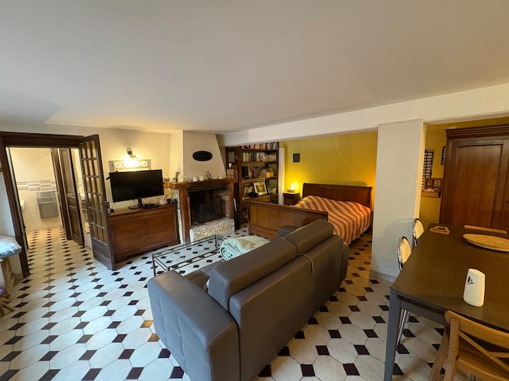 Studio Entièrement éQuipé - Sénas