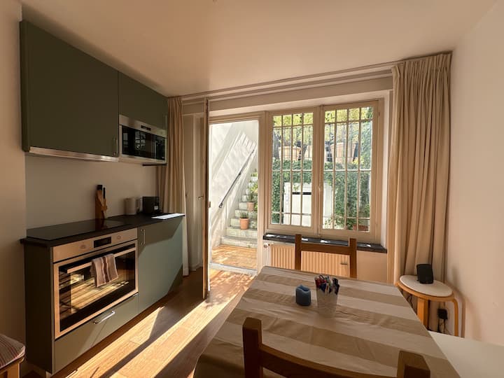 Studio Avec Terrasse En Plein Cœur Du Châtelain - Ixelles