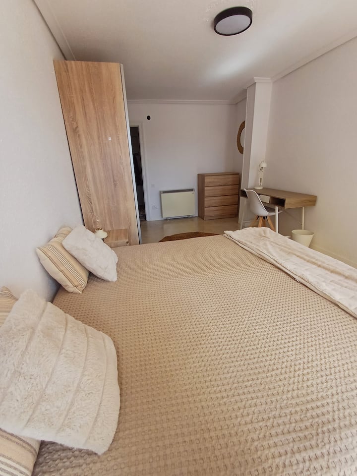 Piso Con Vistas Al Puerto Con Parking - Santander