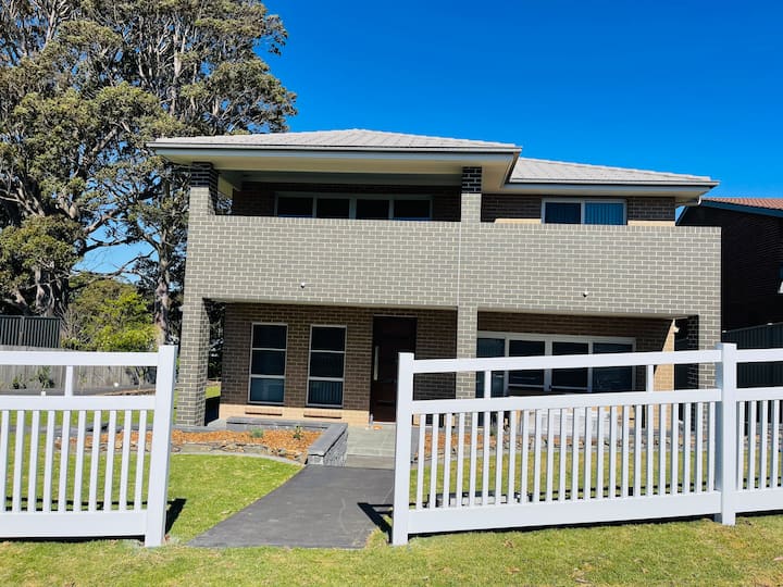 Private Half-house 3 Bedrooms In Narooma's Heart! - Narooma