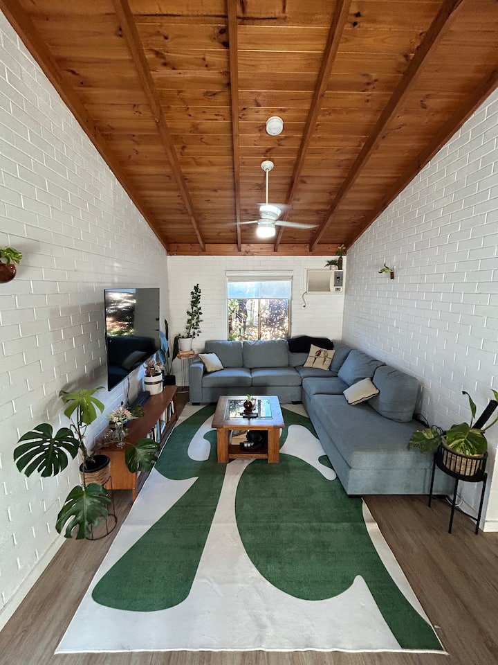 Green Room - Broome