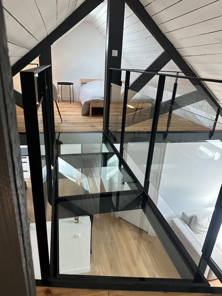 Loft Lumineux Vue Canal. 2 à 8 Pers. Proche Mer - Cast