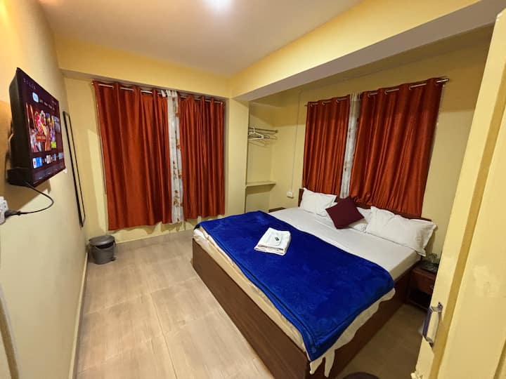 Sikkimrelaxinn
Flat With Kitchen
5min To Mgmarg - Sikkim