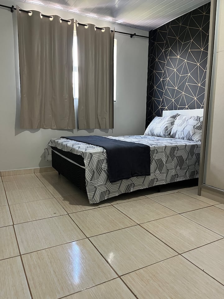 Próximo A Br, Cama Confortável. - Guarapuava