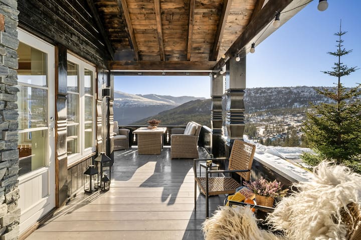 Stryn Mountain Lodge With Seaview, Near Geiranger - Loen