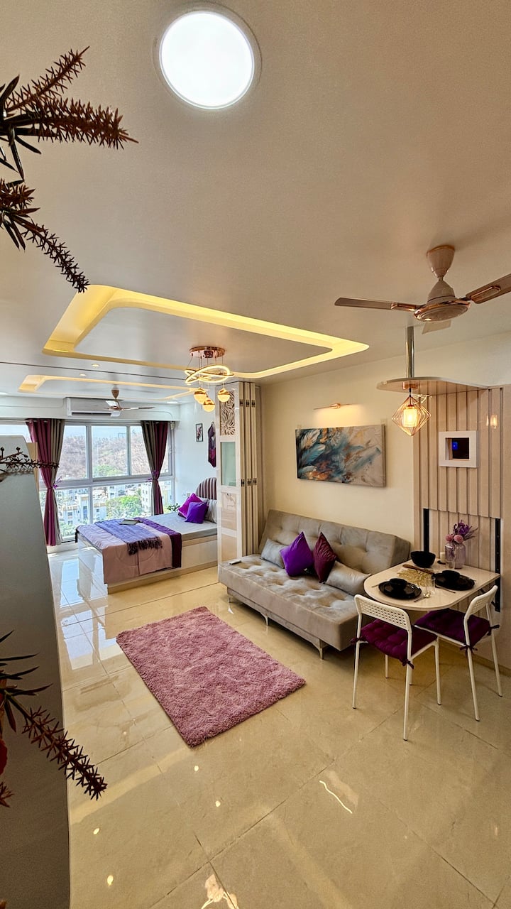 Casa Enchante - Mountain View A Luxe Studio Apt - Pune