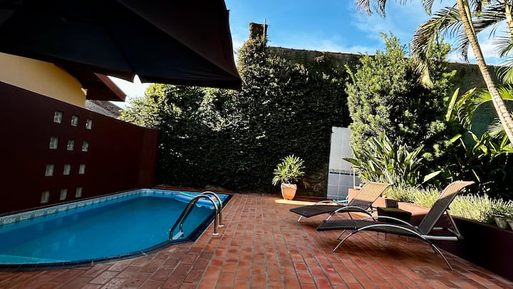 Natureza & Conforto: Suíte Com Piscina E Churras - Foz do Iguaçu