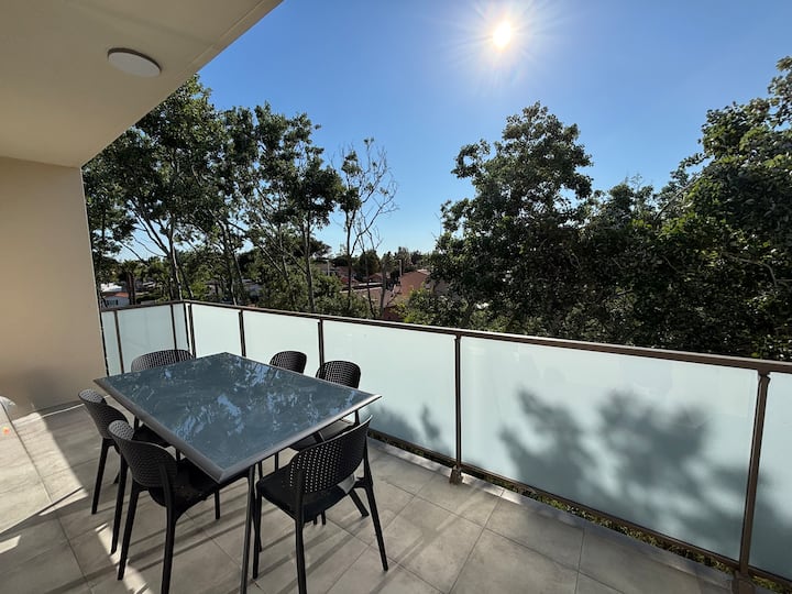 Haut Standing Terrasse, Accès Plage 3min à Pieds - Vias