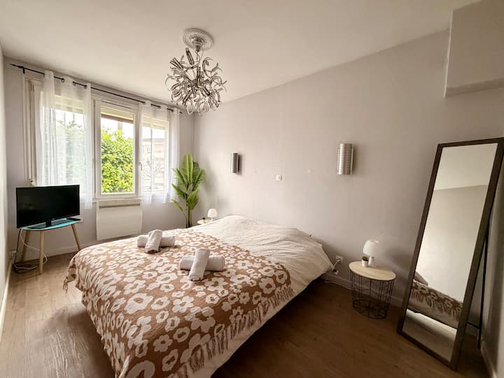 Maison Face à Palestra Avec Jardin & Confort - Chaumont