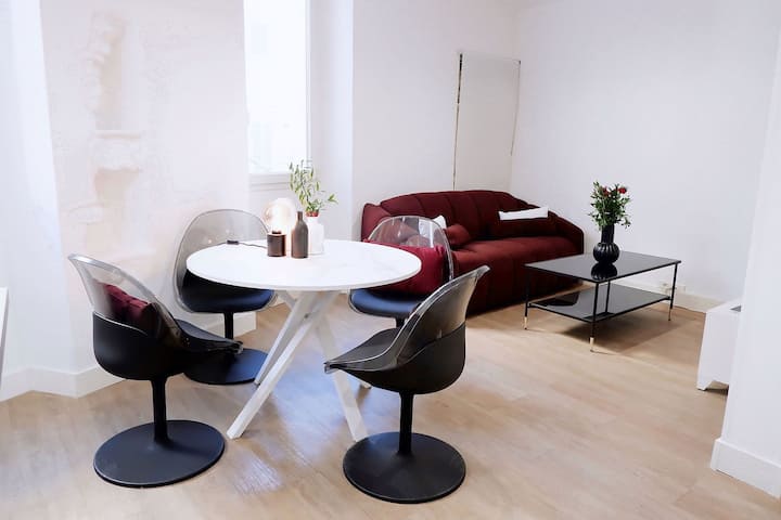 Au Cœur Du Vieux Cannes - 500m Du Palais - 4 P. - Cannes