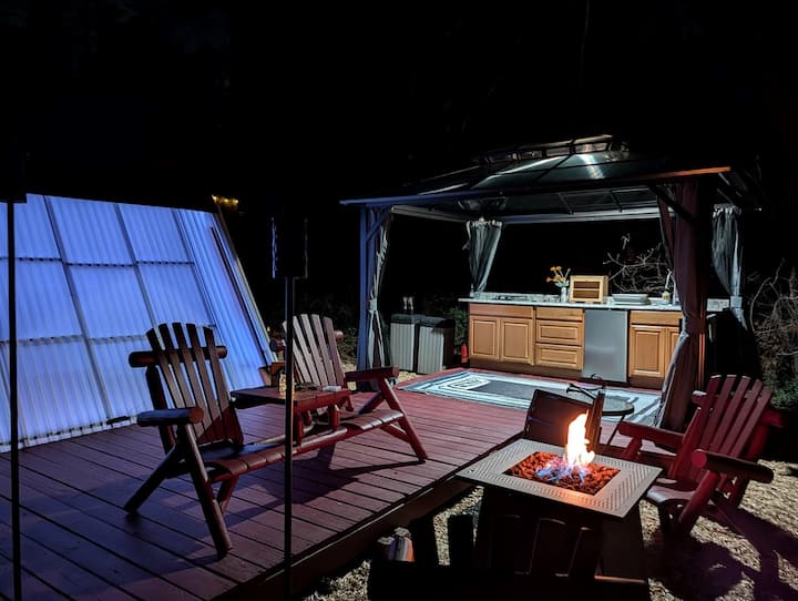 Convertible A-frame Glamping Cabin @ Private Zion - Utah