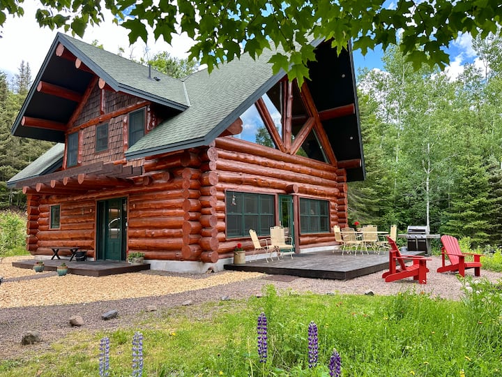 Mountainside Log Cabin On Caribou Lake - Lutsen, MN