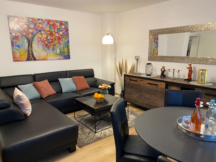 Barrierefrei Top Gestaltete Wohnung Mit Loggia - Essen