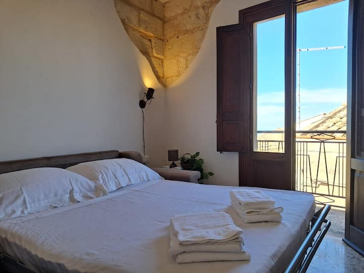 Angolo Ericino  - Apartments 
"Terrazza Oltremare" - Erice