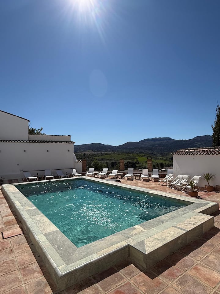 Apartamento En El Centro De Ronda Con Piscina - Ronda