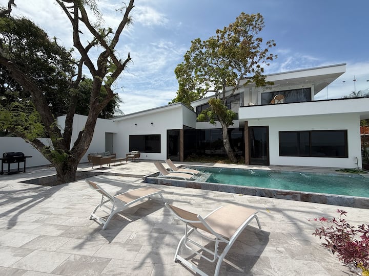 ¡Villa De Lujo Frente A La Playa! - Panama